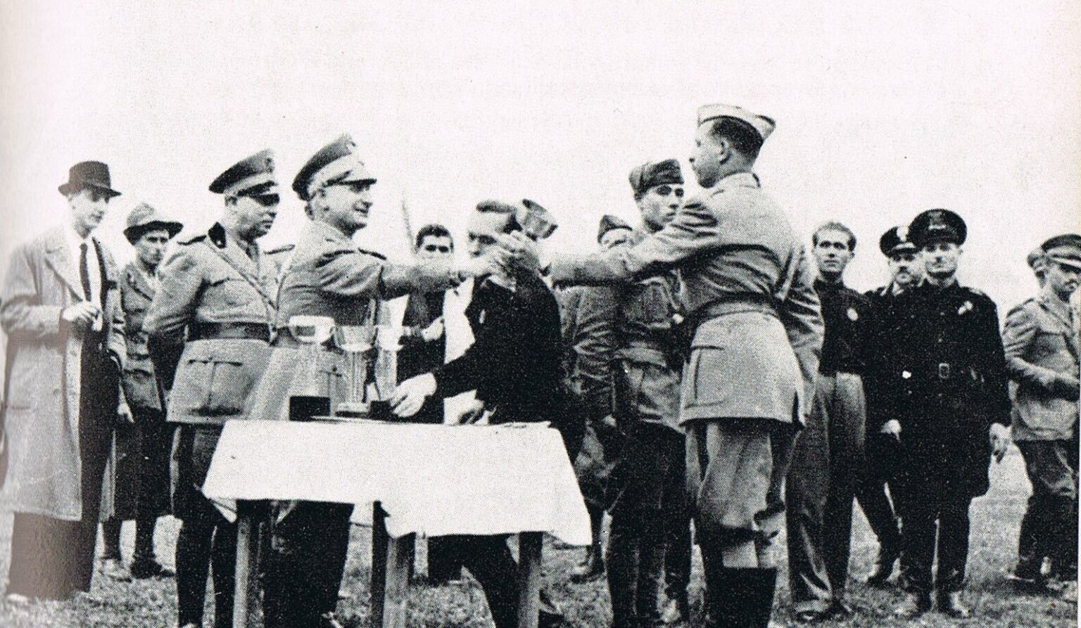 Lo strano caso del generale Bellomo, che dopo l’armistizio combatté i ...